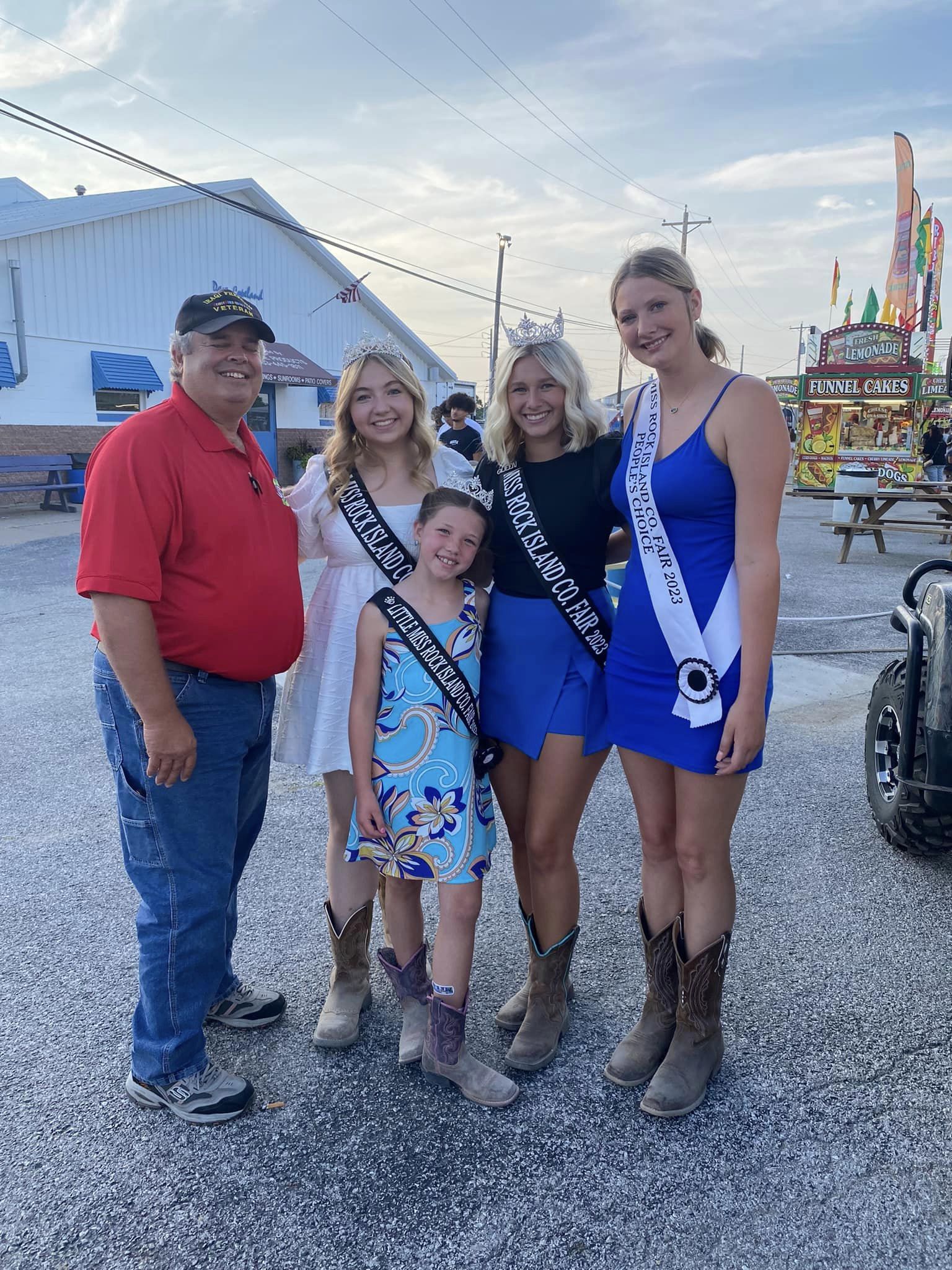 » Having a great time at the Rock Island and Warren County fairs!